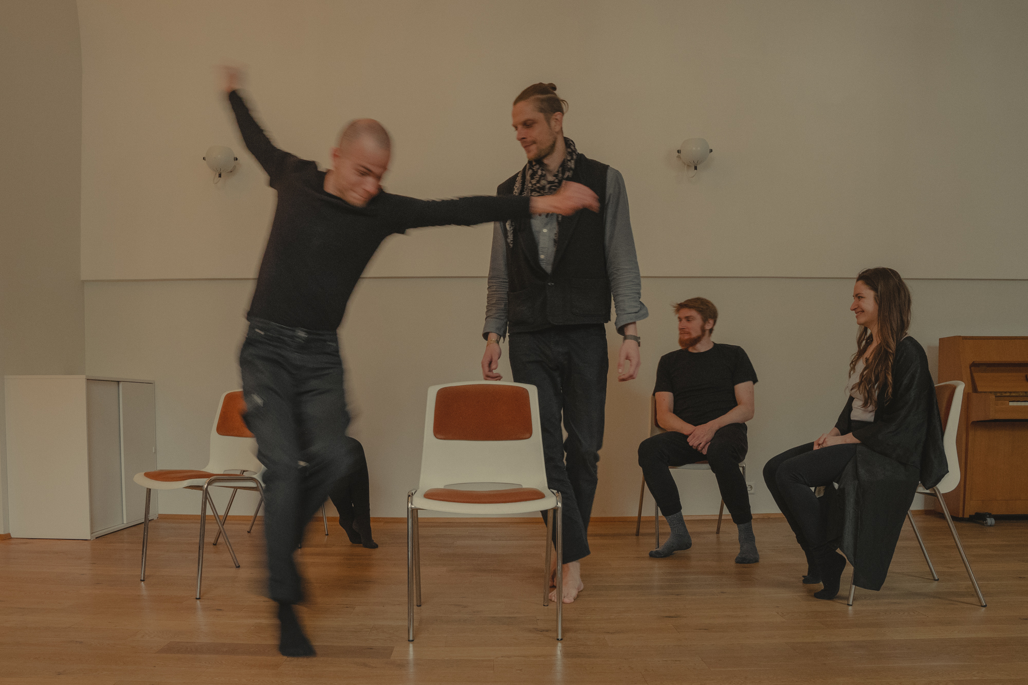 What is impro? | Improving playfully